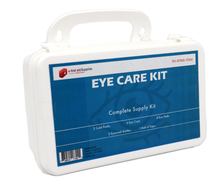 First Aid for Eye Scratches: What to Do and What to Use